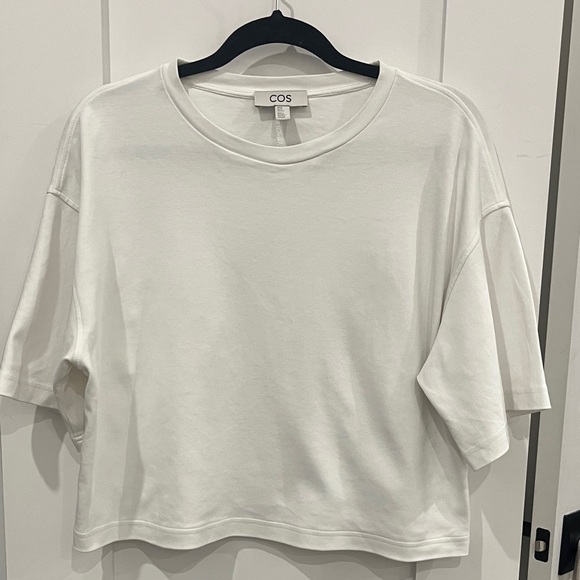 COS | Tops | Cos Womens Crop White Short Sleeve Tee | Poshmark